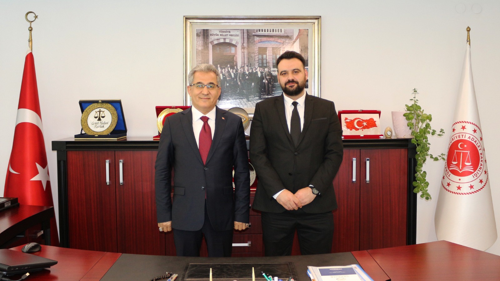 SABAH’tan Ankara BİM başkanı Parlak’a ziyaret - SON TV